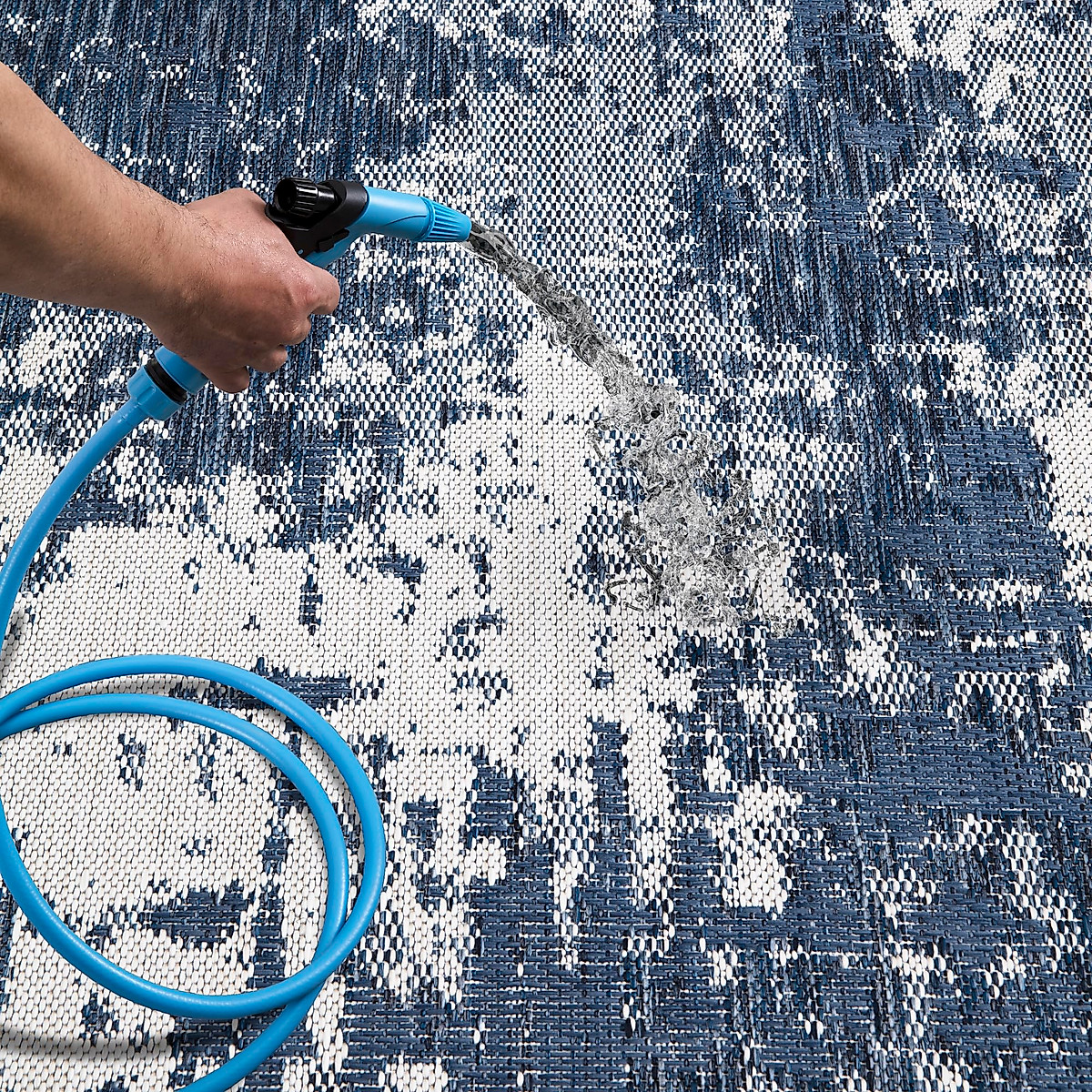 Keen Home Design Outdoor Runner Rug - 2x8 Washable Indoor/Outdoor Rug for Patio, Balcony, Kitchen, Garden, Beach, Deck and Porch. Size: 2'2" x 7'7"