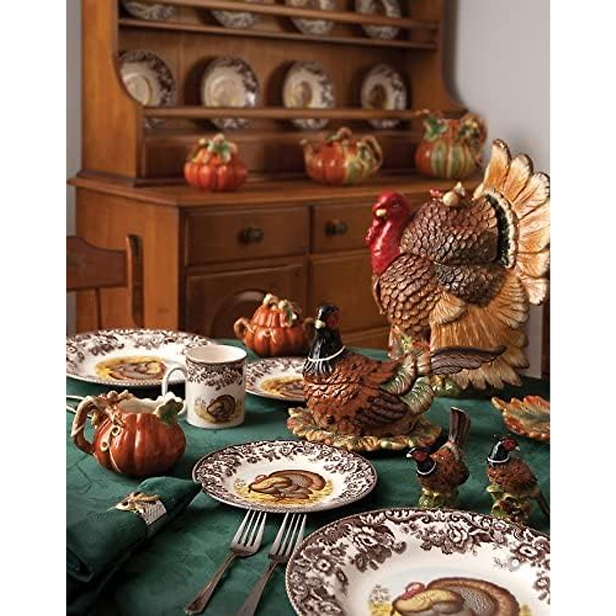 Spode Woodland 12" Round Serving Platter | Turkey Platter for Thanksgiving, Dinner Parties, and Events | Made from Fine Earthenware | Microwave and Dishwasher Safe