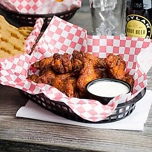 LyyGuanYoo 40 Pack Fast Food Baskets, Reusable Deli Fast Food Storage Baskets, 10.5 x 7 Inch Black Plastic Baskets, Food Service Tray Holder Set for Fruit, Hot Dogs, Burgers, Fries, Snacks,Picnic