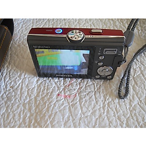 Samsung L100 8.2MP Digital Camera with 3x Optical Zoom (Red)