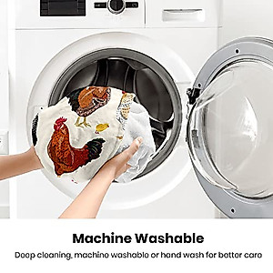 Chicken Fleece Plush Blanket Funny Rooster Lightweight Throw Blanket for Couch Bed Chicken Room Decor Fuzzy Super Soft Blankets Chicken Gifts for Kids Adults Women 50"x60" (Chicken, 50"x60")