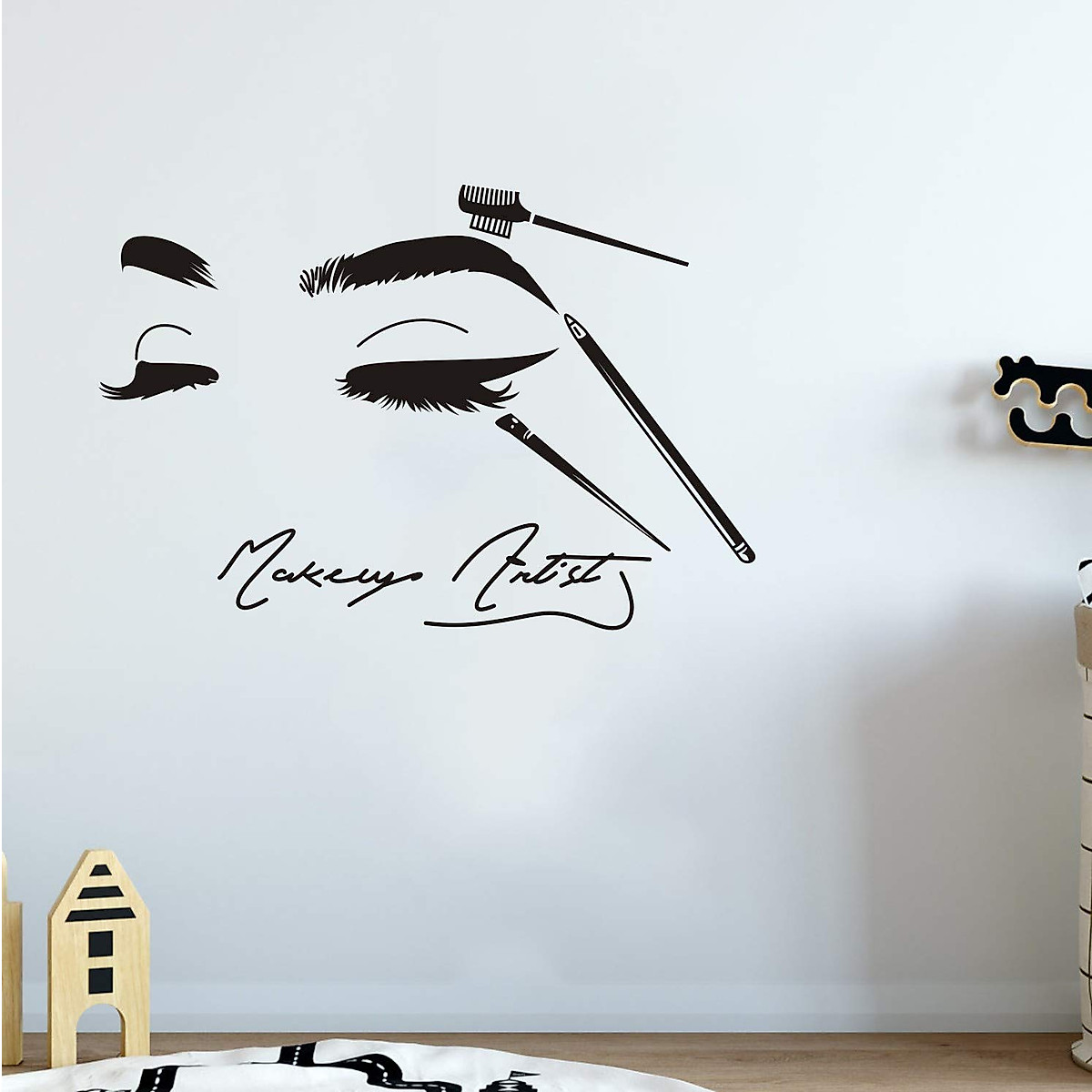 Makeyes Beauty Salon Baber Wall Decals Beauty Face Art Design Sticker Home Room Decor Wall Decal Babershop Women Makeup Vinyl Decoration YMX52 (Black, 42X28CM)
