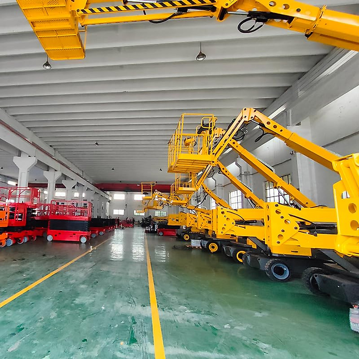 Industrial-Grade Straight & Curved Arm Boom Lifts: 12-30m Elevators for Aerial Work Platforms Pile Driver Forklift Platform Lift Table