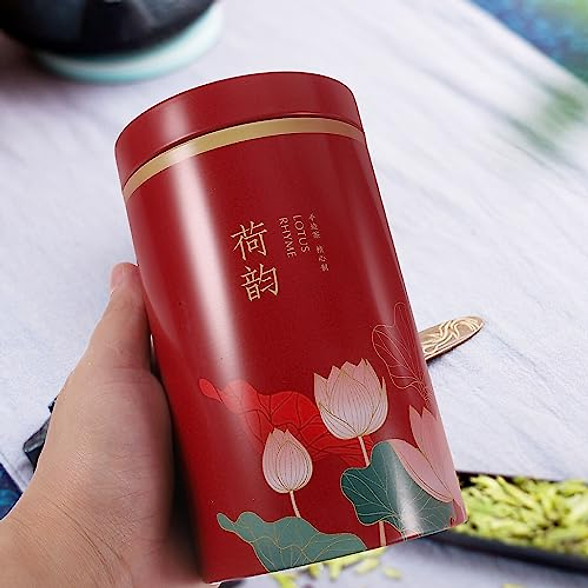 UPKOCH Tea Tin Canister Metal Sealed Coffee Jar with Lid Airtight Tea Container Loose Tea Storage Box Vintage Tinplate Candy Holder for Chocolate Sugar Red