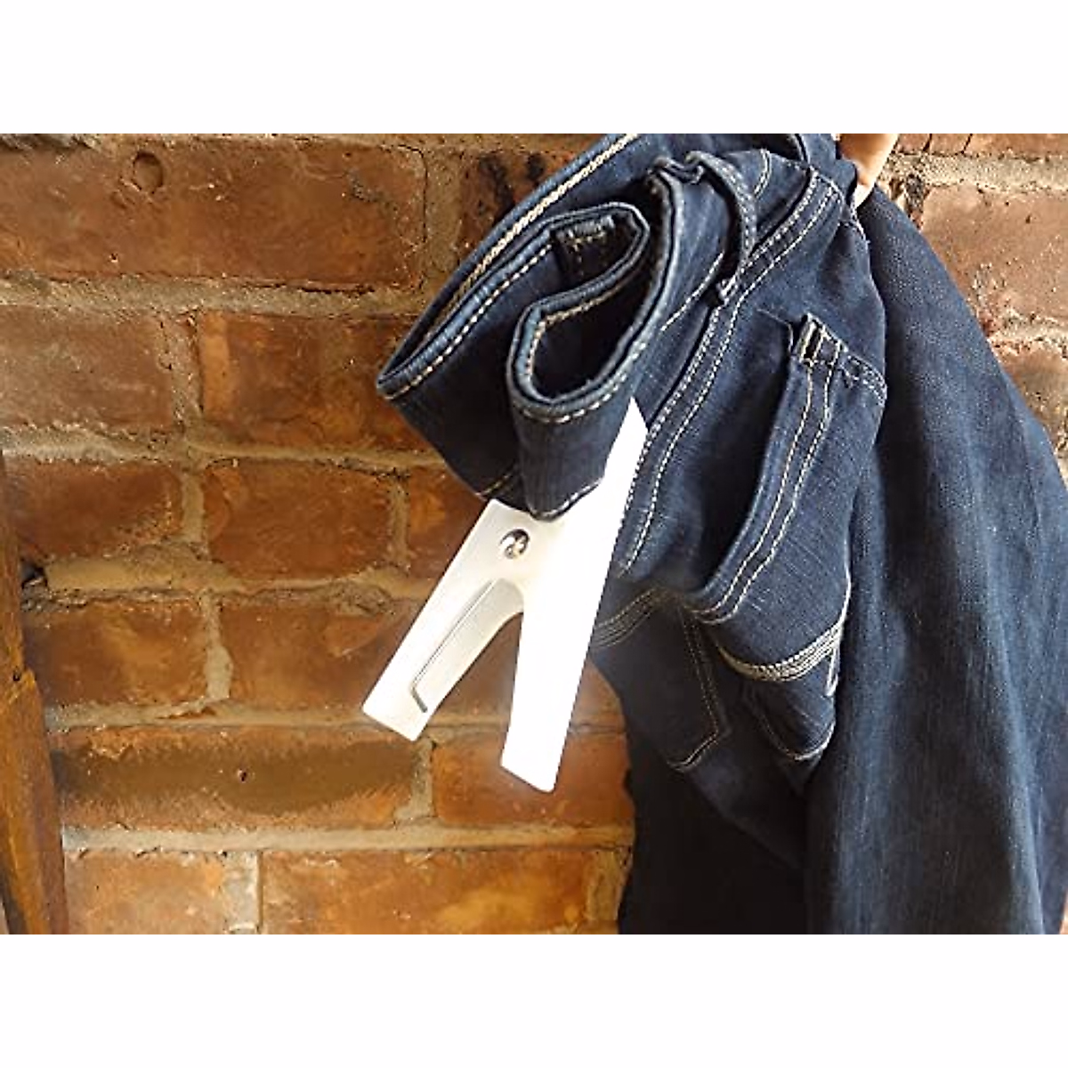 NAHANCO Giant Fitting Clip for Alterations, White Plastic - 50/Carton, Extra Large