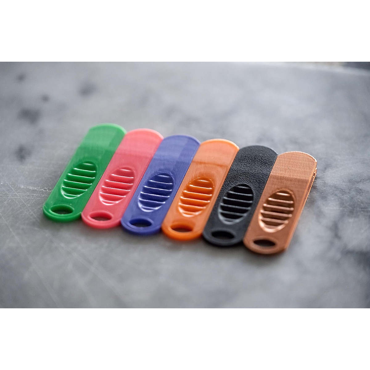 NailSafe: Card Grabber Card Clip for Long Nails, Acrylic Debit Bank Card Grabber, Functions as a Nail, Keyring Opener, can Opener