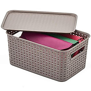 EZOWare set of 4 Lidded Storage Bins, Small Plastic Stackable Weaving Wicker Organizing Baskets Boxes Containers with Lids and Handle, 11 x 7.3 x 5.1 inch