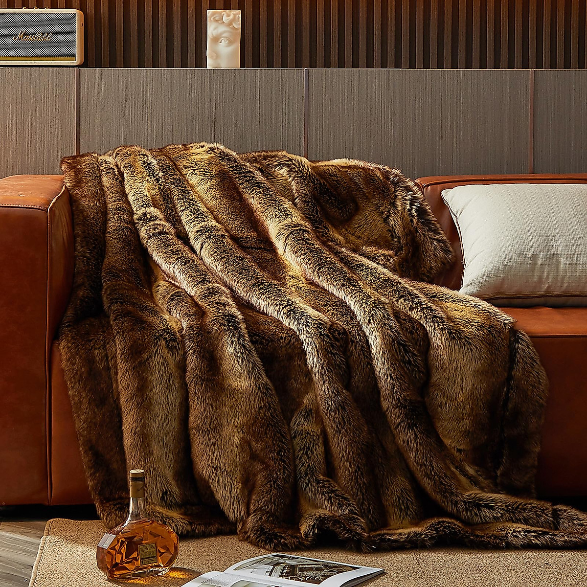HOMFINE Luxury Faux Fur Blanket - Super Thick Warm Long Fluff Fuzzy Throw Blanket for Bed, Sofa, Couch, Home Decor with Soft Cozy Plush Velvet Back, 60"x80", Deluxe Brown