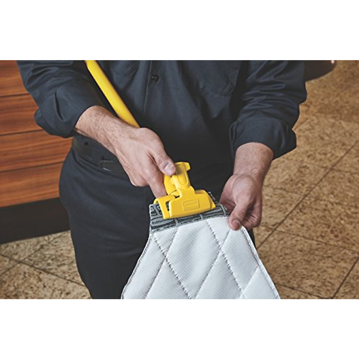 Rubbermaid Commercial Spill Mop Handle, Used with: 2017059 and 2017060, Yellow (2017161)