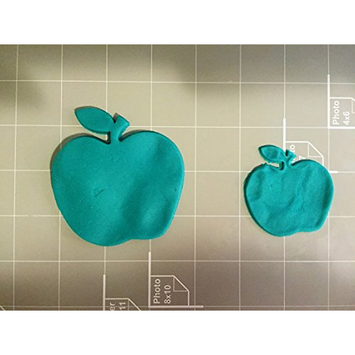 Apple Cookie Cutter (5 inch)