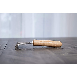 GranNaturals Hair Brush Cleaner - Rake Design for Pick Cleaning & Detangling Combs & Bristle Brushes - Durable Metal Wires, Ergonomic Wooden Handle - Quick Hair, Dust & Lint Remover Tool for Brushes