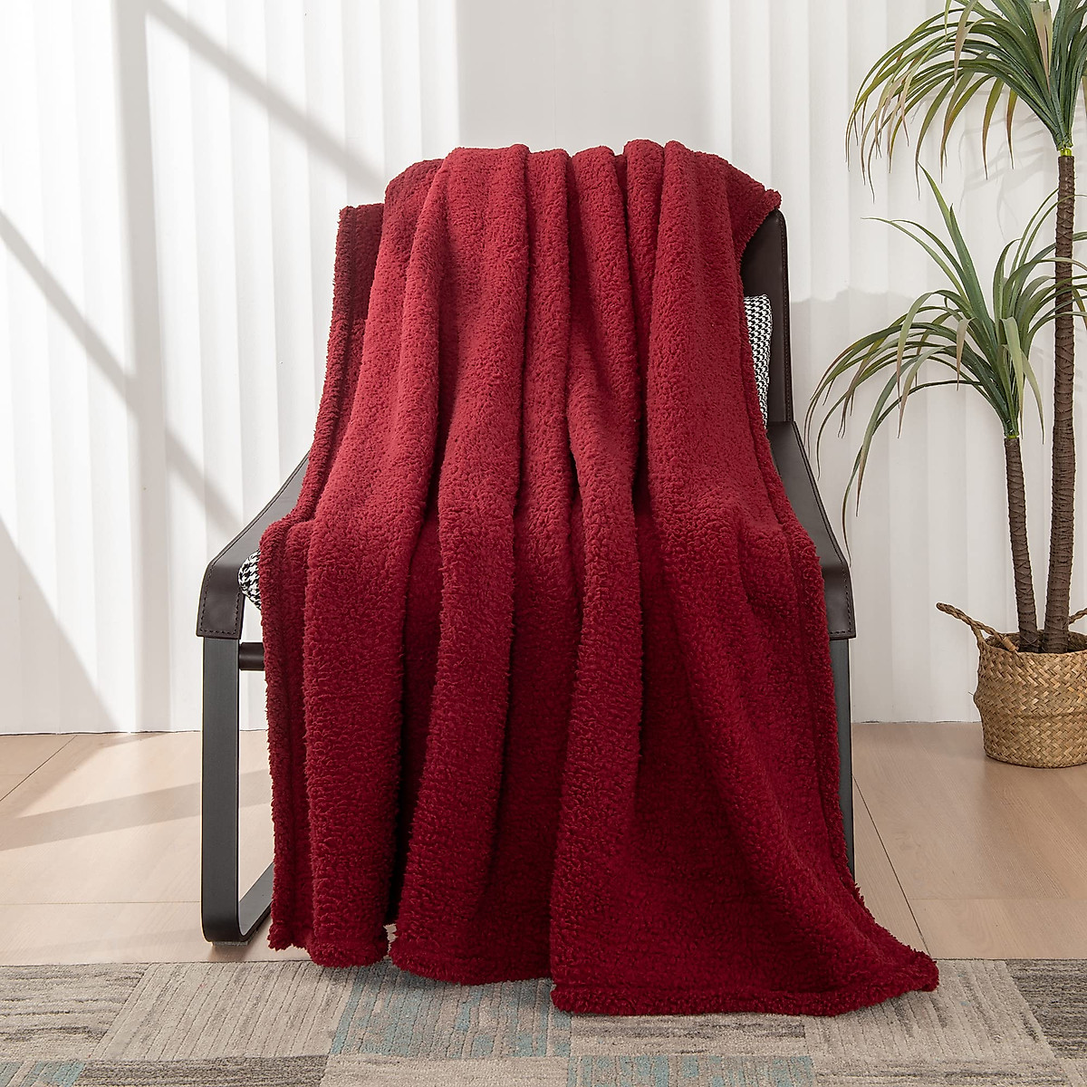 FFLMYUHUL I U Fuzzy Throw Blanket with Super Soft and Warm Throw Flannel Blanket … (Tz06-wine Red, 50" L x 60" W)