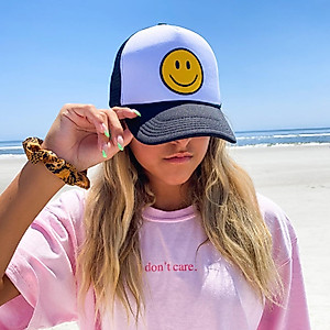 lycycse Smile Face Trucker Hat Retro Mesh Baseball Cap with Smile Patch Foam Neon High Crown Y2K Hats for Men Women (Black)