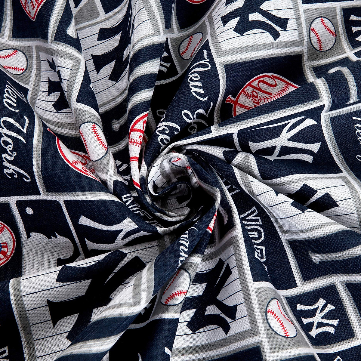 MLB Cotton Broadcloth New York Yankees Blue/White Fabric by The Yard