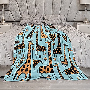 Animals Giraffe Flannel Fleece Throw Blanket Soft Warm Lightweight Fuzzy Plush Blankets for Bed Couch Sofa 70"x80"