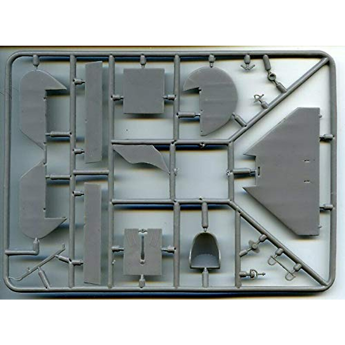 Mikro Mir 32-001 German monoplane Fighter Fokker E.V/D.VIII 1/32 Scale Model Kit