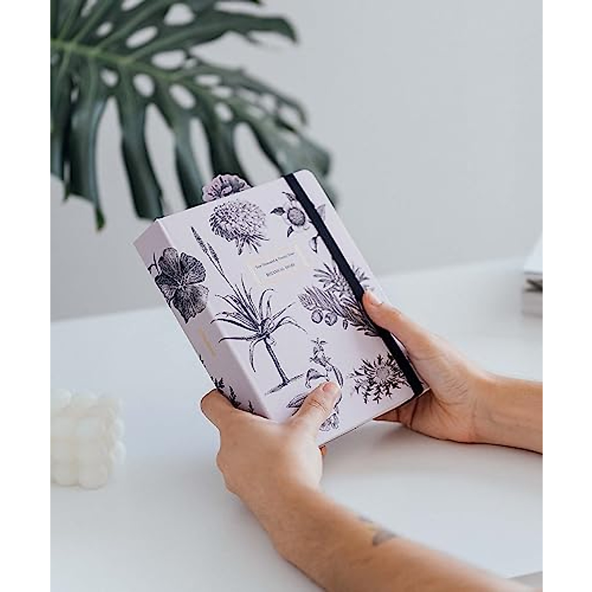 Kokonote Botanical Diary 2024 | 17 Months Diary Week To View | August 2023 - December 2024 | Mid Year Diary 2023-2024 With Stickers | Cute Stationery | Stationery Gifts