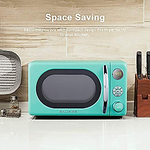 Galanz GLCMKA07GNR-07 Retro Microwave Oven, LED Lighting, Pull Handle Design, Child Lock, Surf Green, 0.7 cu ft