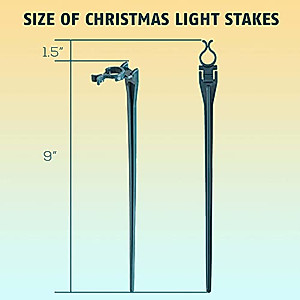 Aaron's Home Christmas Light Stakes, 100 Pack Lawn Stakes, 10 Inch String Lights Ground Stakes for C7 and C9 Lights, Plastic Outdoor Yard Stakes for Gardens, Driveways, Pathways, and Patios (Green)