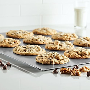 Farberware Insulated Bakeware Nonstick Cookie Baking Sheet, 15.5" x 20", Light Gray