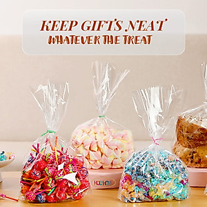 HOLYHOM Cellophane Bags 9x12 Inches, Clear Bags for Gifts Treat Bags Cookie Bags Candy Bags, Cellophane Gift Bags Flat bottom Gusseted, 25pcs with random Twist Ties (no cardboard Insert)