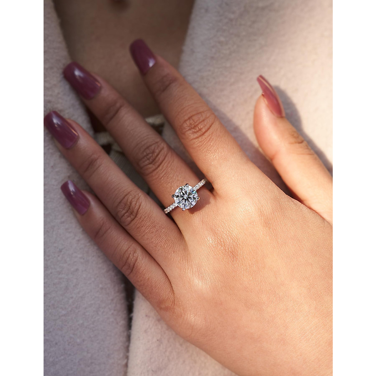 Jamitee Moissanite Solitaire Engagement Rings for Women, 925 Sterling Silver Women's Engagement Rings with 18K White Gold Plated Travel Fake Engagement Rings Wedding Promise Rings for Her 2CT Size 4