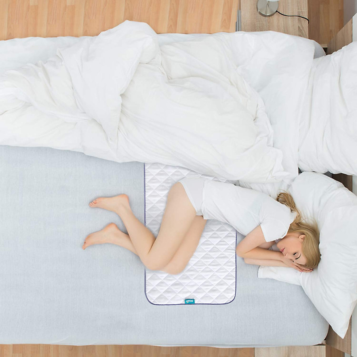 Waterproof Crib Mattress Protector 18" x 36", Non-Slip & Sturdy Mattress Pad Mat, 4 Layers Incontinence Bed Pad for Children Adults, Pets Training Pee Pad, White