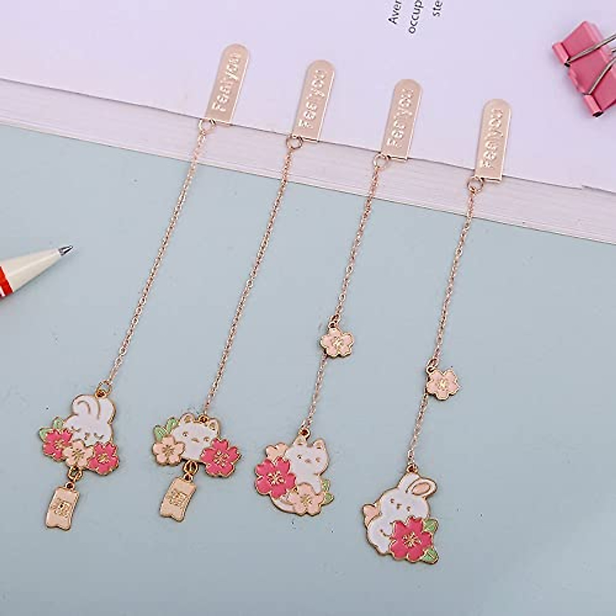 WEISHA Pendant Bookmark 1PC Metal Bookmark Romantic Sakura Rabbit Alloy Chain Pendant Bookmark Marker of Page Stationery School Office Supplies(D)