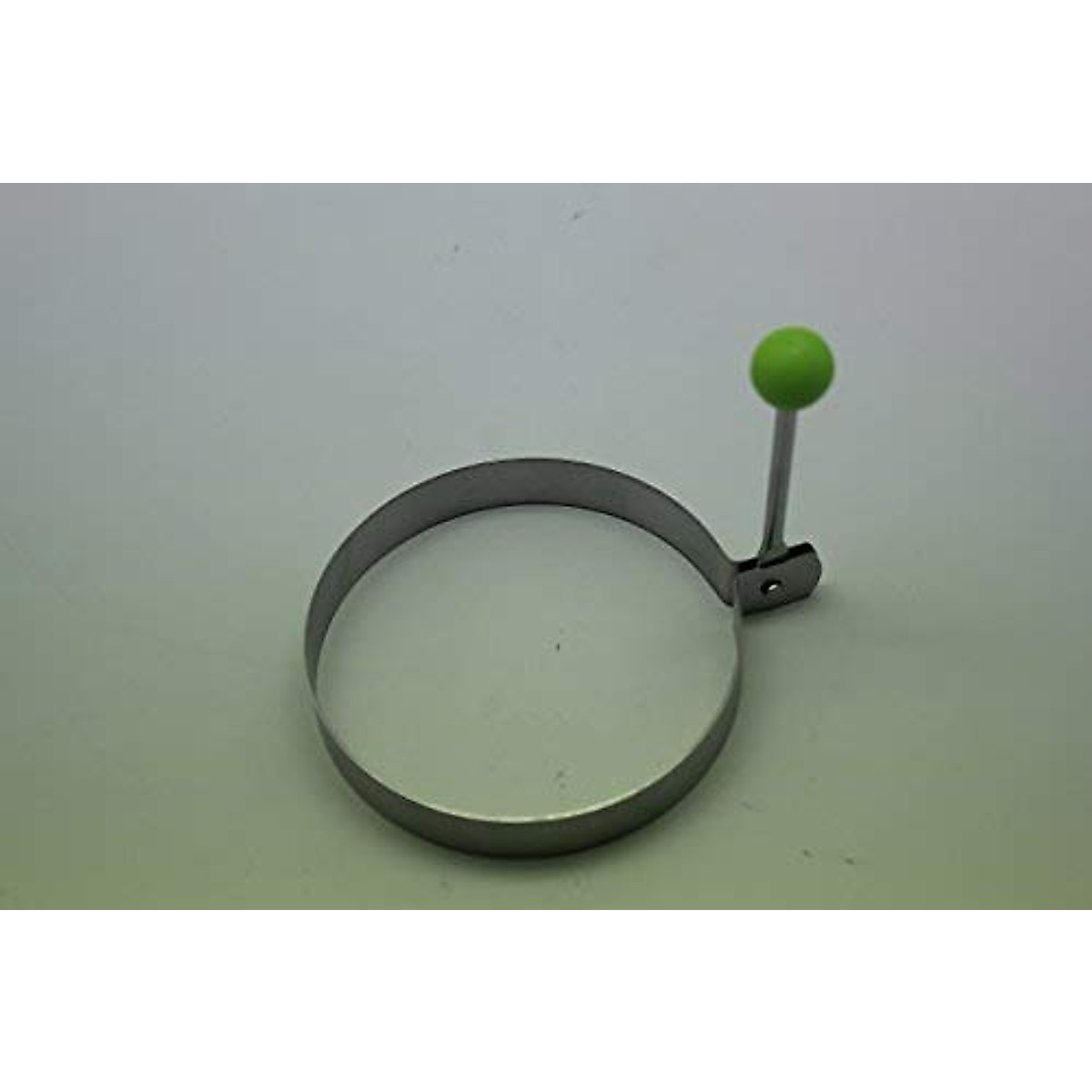 Sailing Thicken Stainless Steel Fried Egg Ring Mold/Pancake Ring Mold with Egg Strainer & Oil Brush - Set of 5