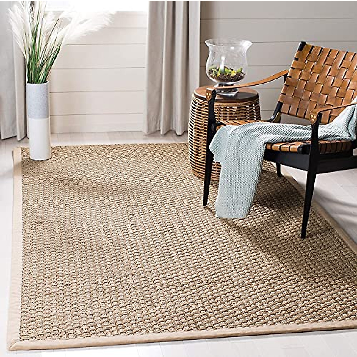 SAFAVIEH Natural Fiber Collection Area Rug - 6' x 9', Natural & Beige, Border Basketweave Seagrass Design, Easy Care, Ideal for High Traffic Areas in Living Room, Bedroom (NF114A)