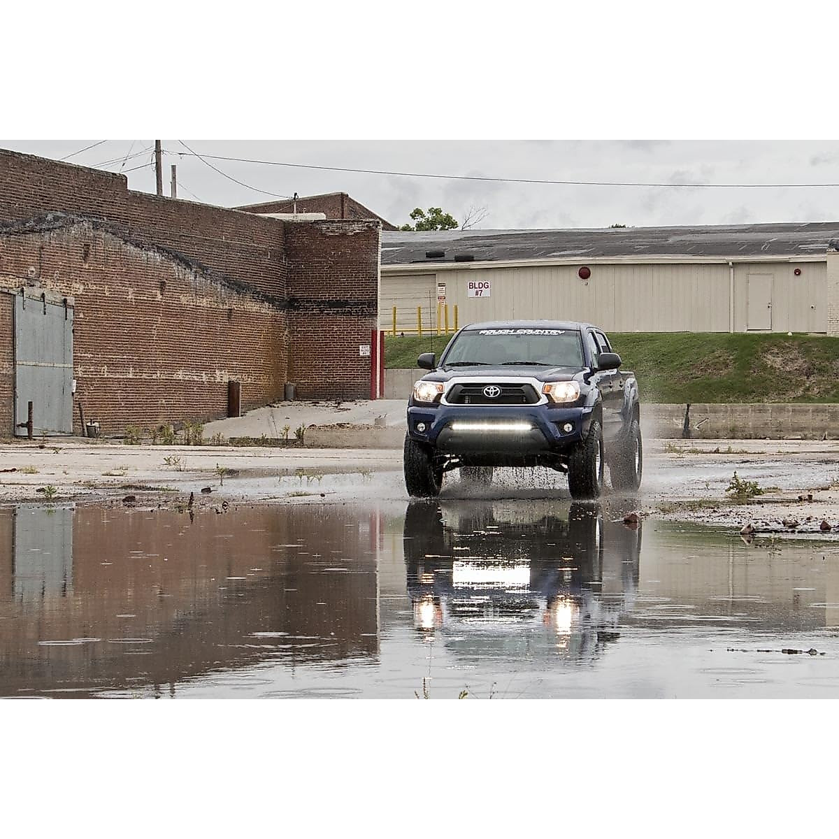 Rough Country Vertex 3" Lift Kit w/Vertex Shocks for 05-23 Toyota Tacoma - 74550