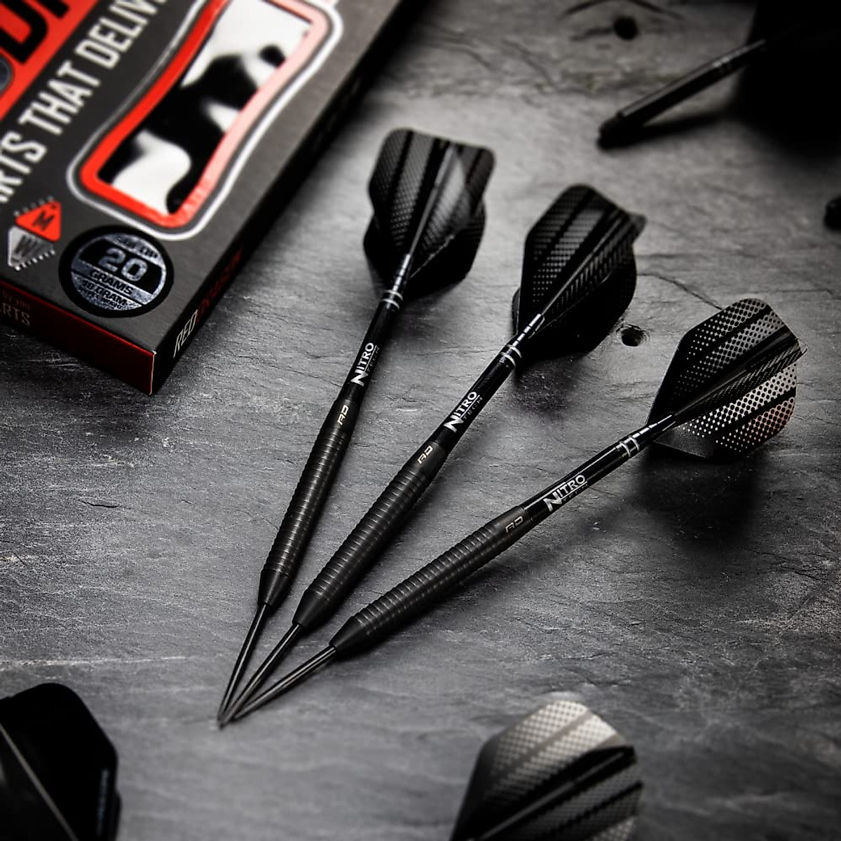 RED DRAGON Razor Edge Black 26g Tungsten Darts with Flights and Stems