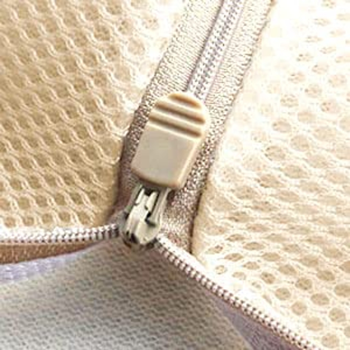 Rubruan Mesh Laundry Bags, 8 Pack Mesh Laundry Washing Bags, Delicates Bag for Washing Machine Durable Honeycomb Mesh Bra Lingerie Shoes Wash Bags