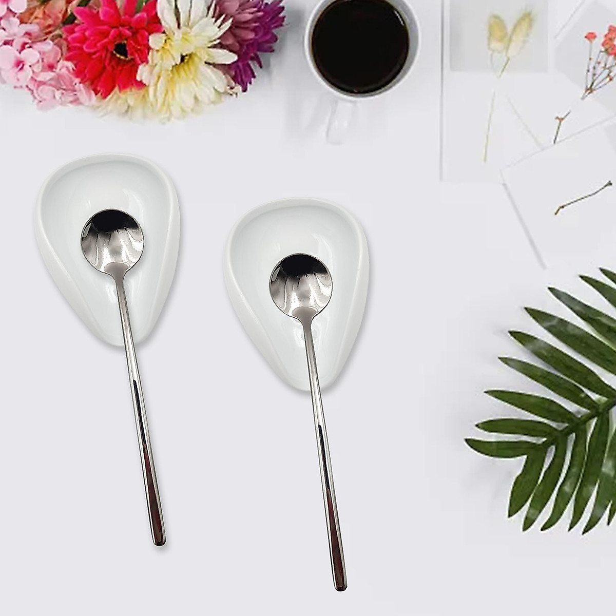 KWAGOCAR 4 Pcs Coffee Spoon Rest and Spoon Ceramic Coffee Spoon Rest Mini Coffee Spoon Holder Small Teaspoon Holder Coffee Bar Coffee Stirrers Holder for Kitchen Counter Coffee Station Bar Lovers