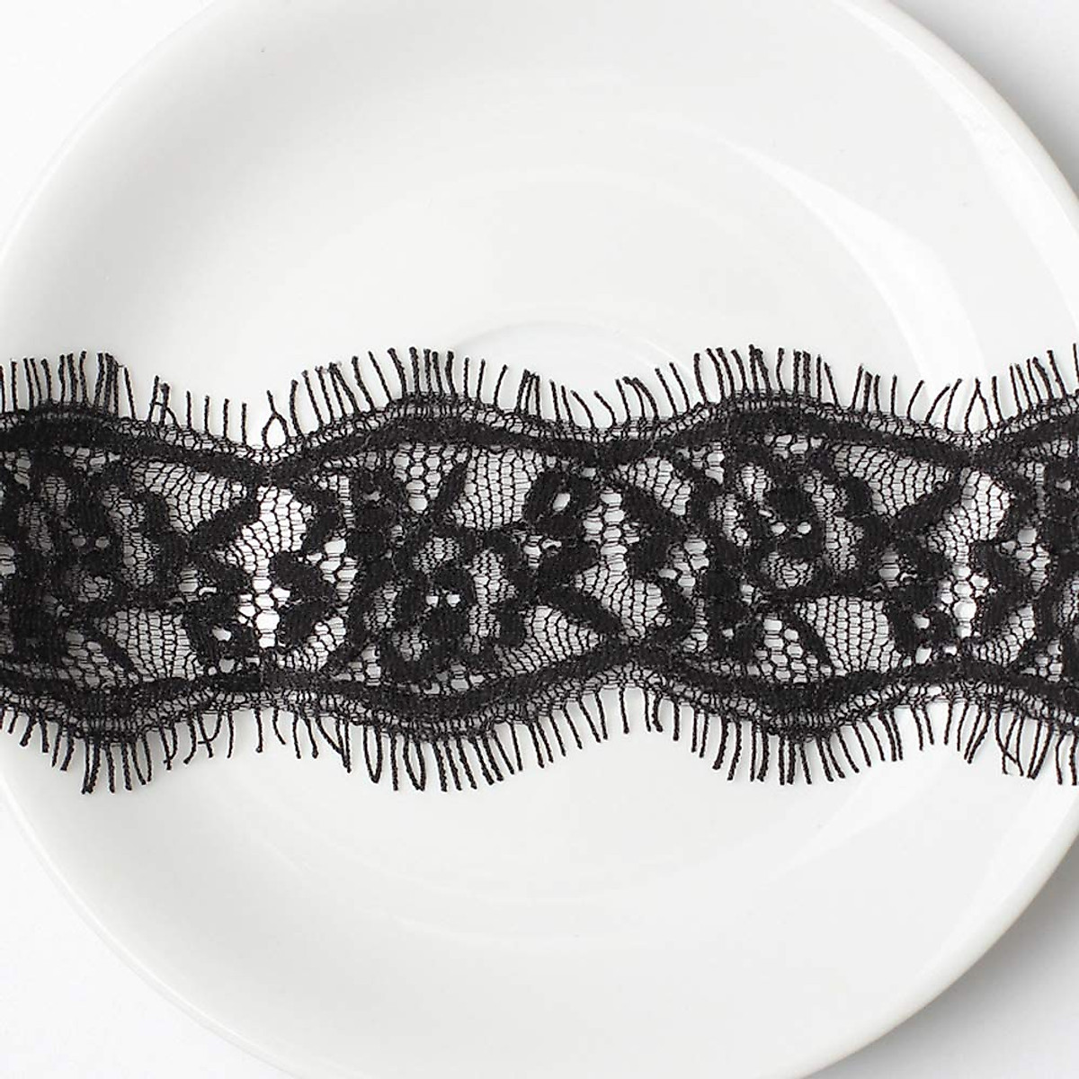 fxmimior Dainty Black and White Lace Punk Boho Choker Necklaces Minimalist Necklace Chain Jewelry for Women 2 Pcs