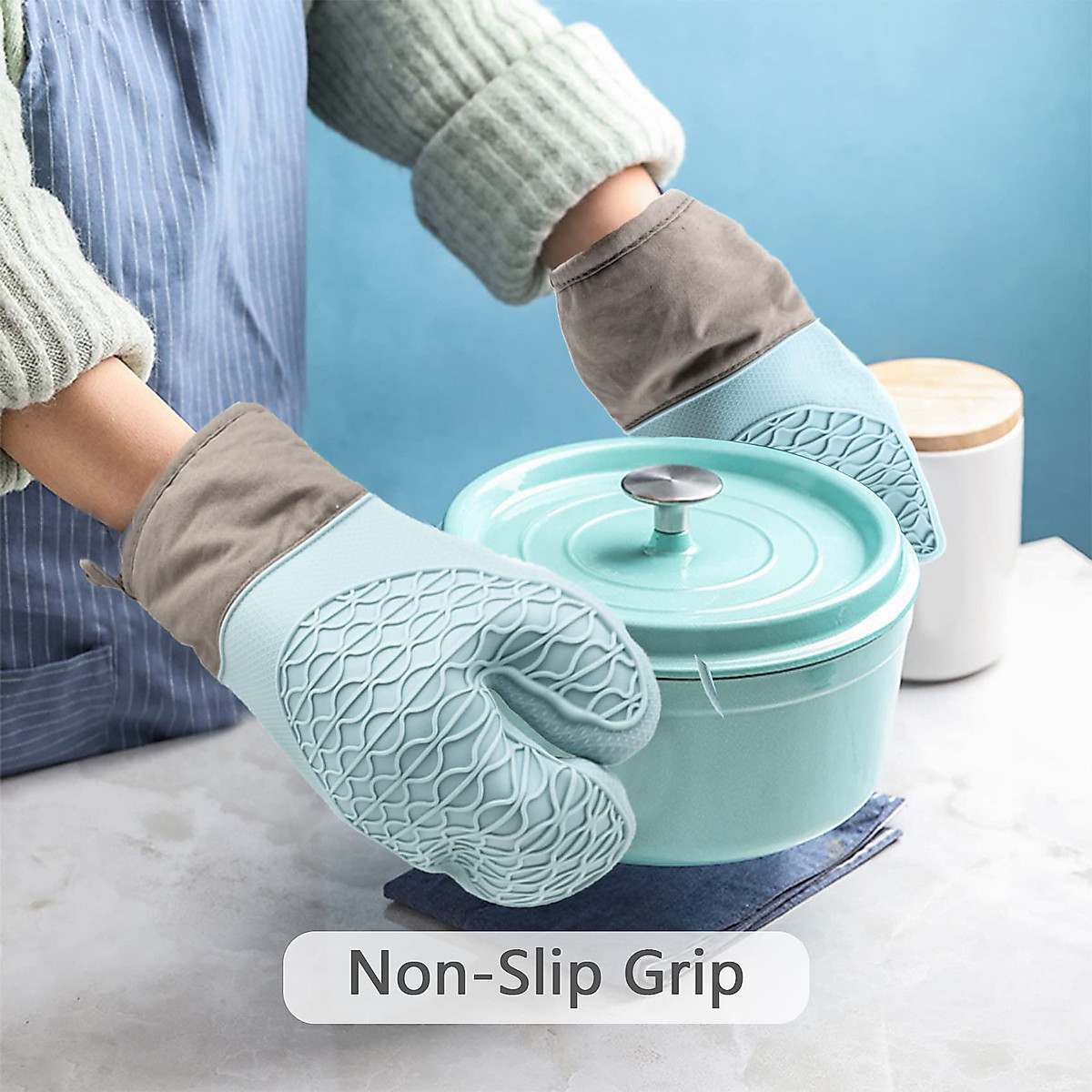 LB Silicone Oven Mitts Heat Resistant Oven Mitts Set with Soft Quilted Cotton Lining, Gloves Pot Holders and Oven Mitts Sets for Kitchen Cooking and BBQ, Easy Clean 2-Piece Set (Blue)