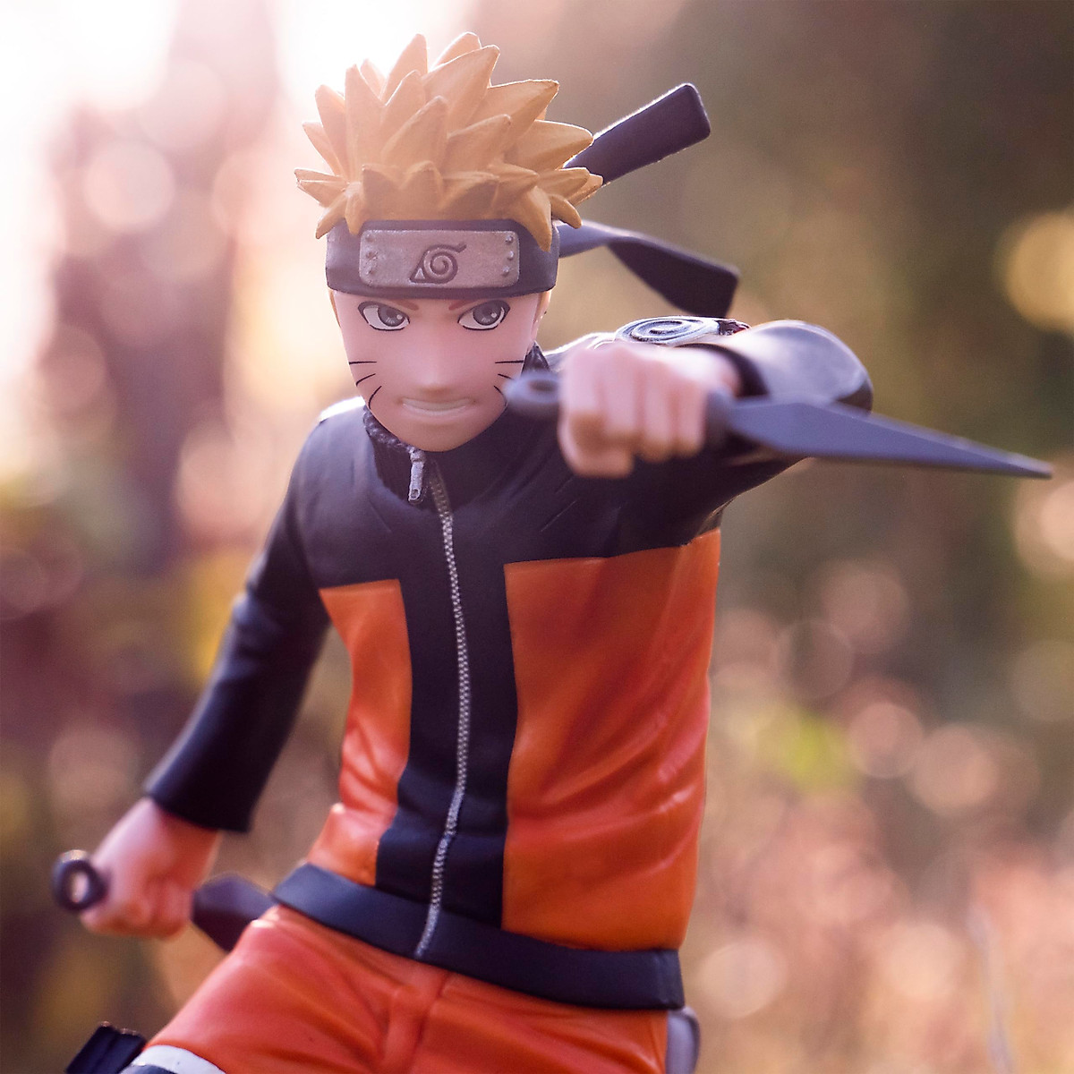 ABYSTYLE Studio Naruto Uzumaki SFC Figure010 Collection 6.5" Tall. Collectible Figure Holding 2 Kunais Anime Manga Statue Great for Gift and Fan Collectors