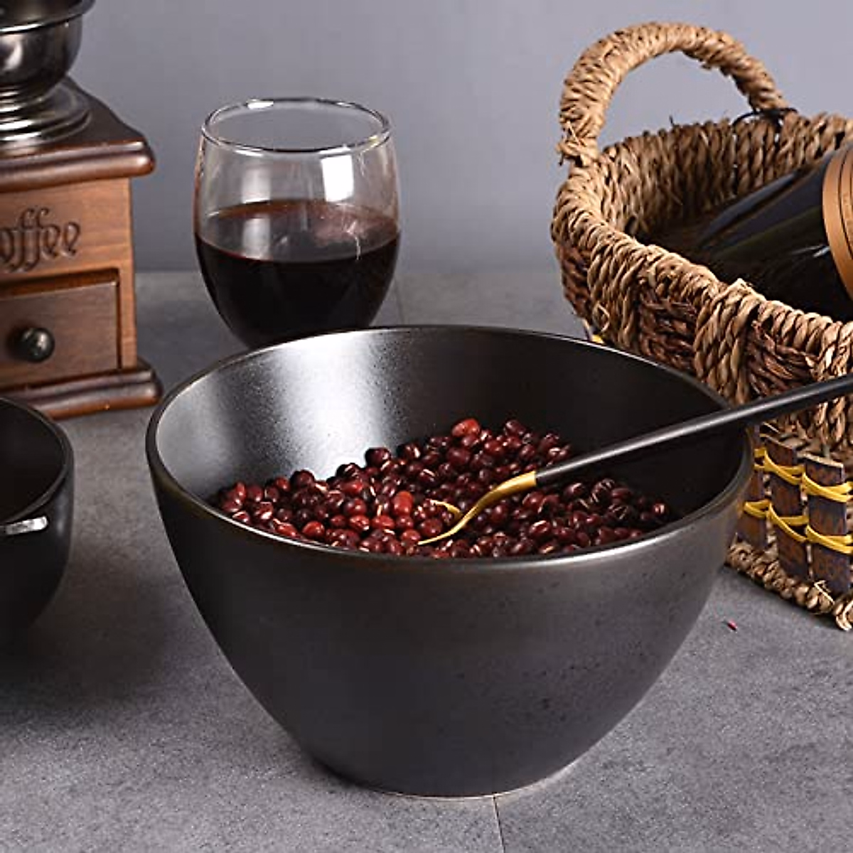 16 Piece Dinnerware Set Service for 4, Round Black Matte Dishes Sets, Includes 4 Dinner Plates 4 Salad Plates, 4 Bowls and 4 Mugs