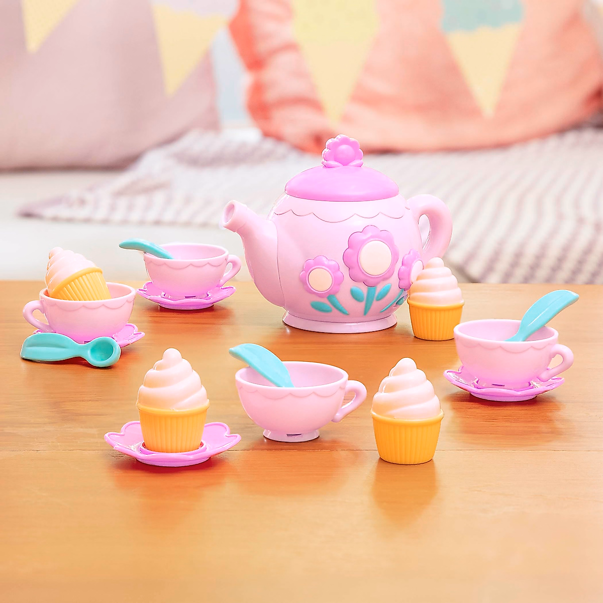 Battat- Play Circle- Singing Teapot – Toy Food – Pretend Play- Kitchen Set – 3 years + (17 Pcs)