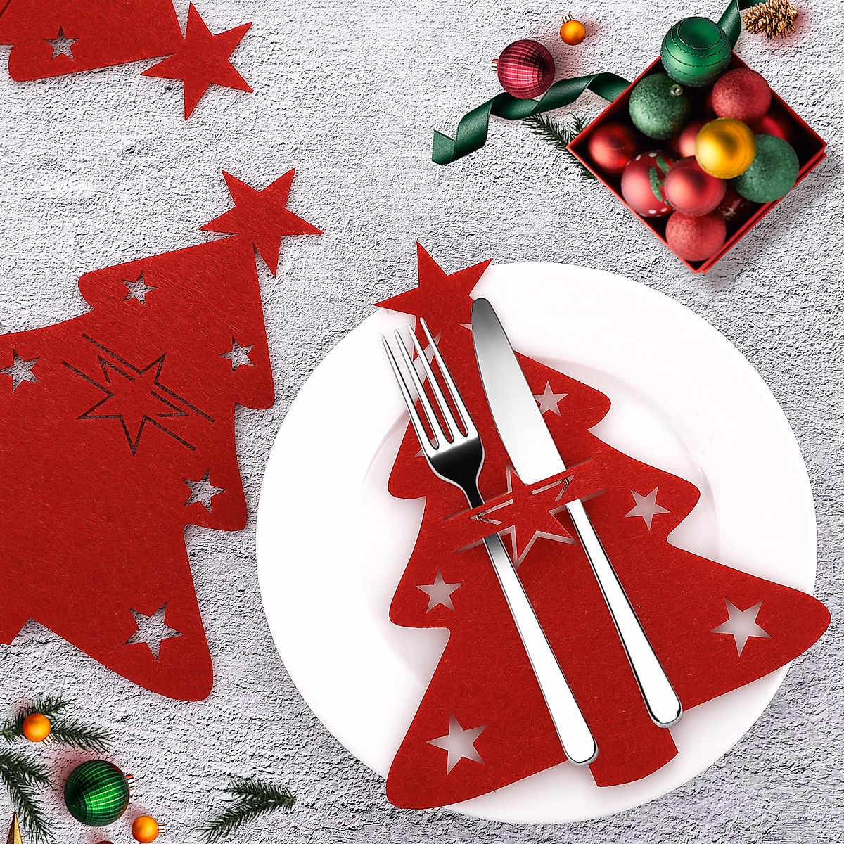 Molain Christmas Tree Cutlery Holders, 8pcs Christmas Cutlery Holders, Christmas Silverware Holders Set, Xmas Table Decorations, Pockets Knifes Forks Tableware Bags Dinnerware for Party Home Decor