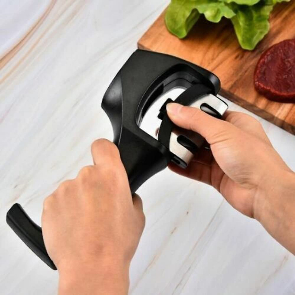 Daailoktau 3-in-1 Knife Sharpener, 3 Stage Manual Sharpener for Sharpening Kitchen Knives - Ceramic Stone, Tungsten Carbide Plates, Diamond rods. Ergonomic Design, Black/Chrome Finish