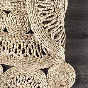 nuLOOM Bree Floral Braided Jute Area Rug, 6' Round, Natural