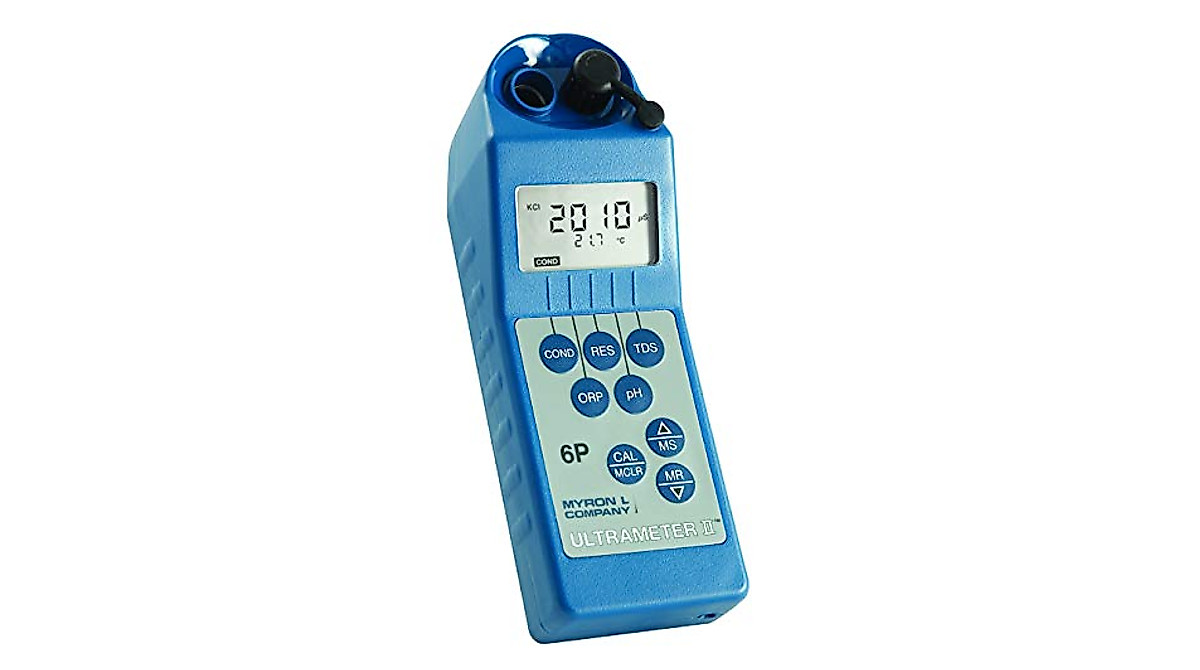 Myron L 6PIIFCE Meter: Accurate pH & Conductivity Testing
