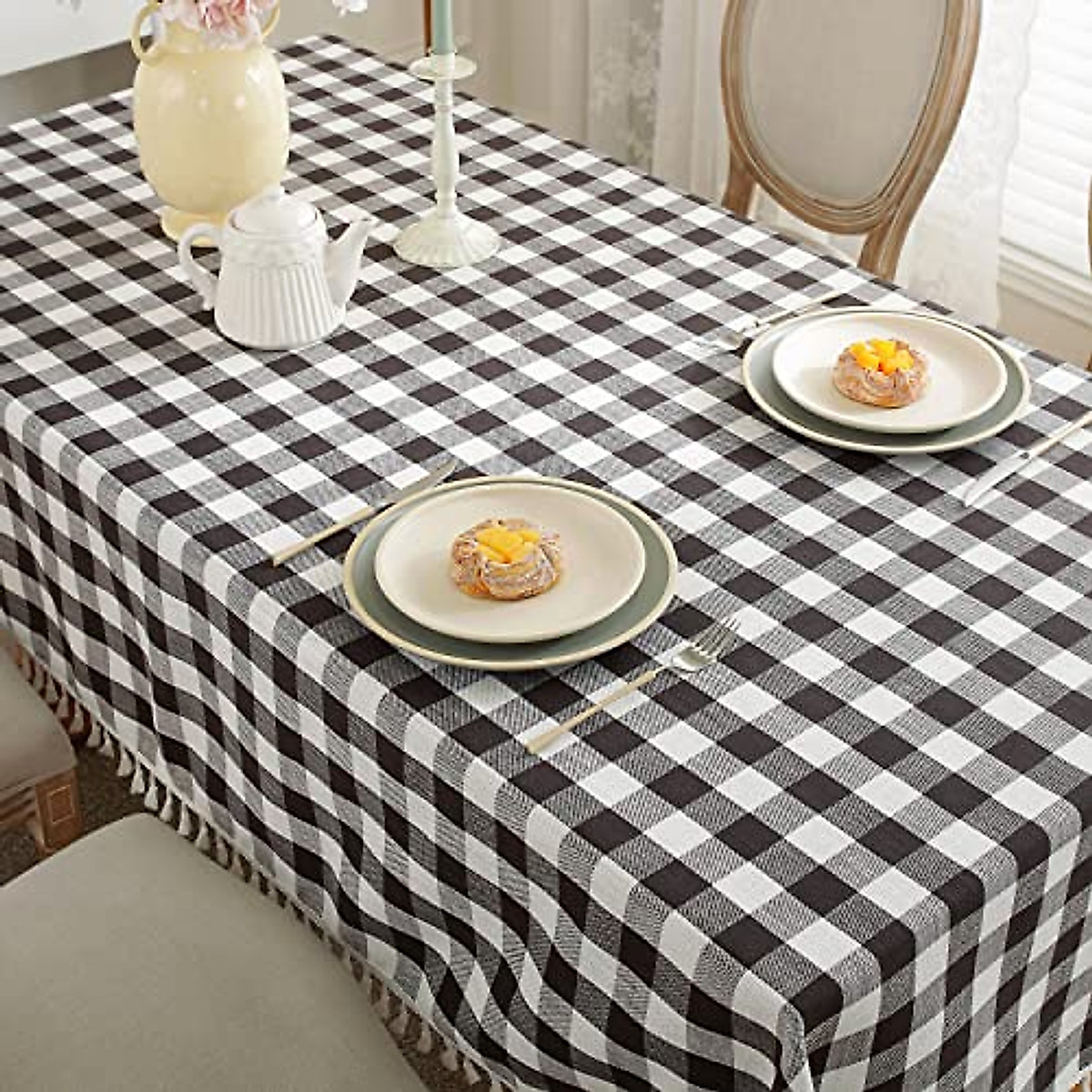 Laolitou Checkered Tablecloth Rectangle Washable Halloween Buffalo Plaid Table Cloth with Tassel Cotton Linen Gingham Table Cover for Picnic Kitchen Dining Room, Black and White, 70 Inch