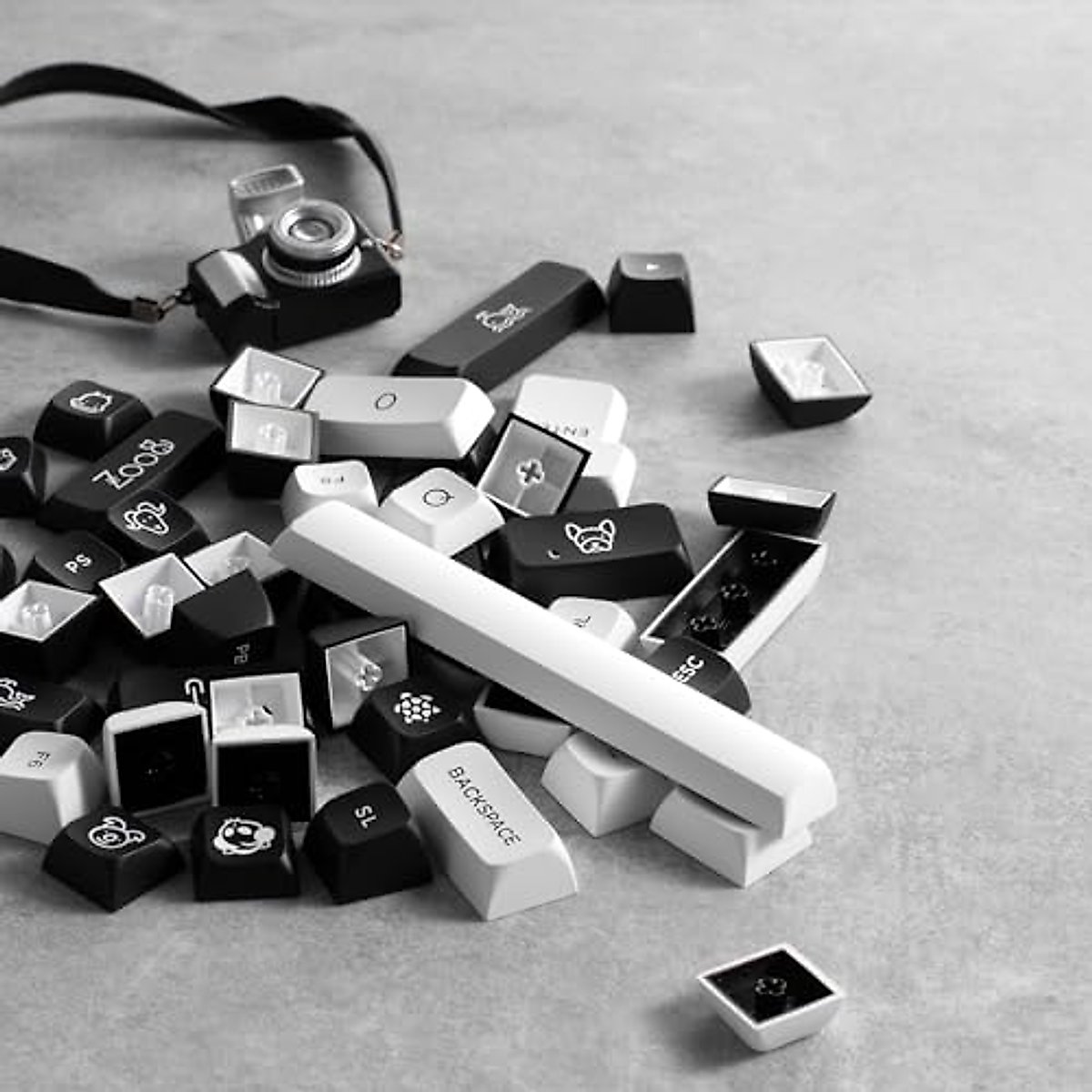 Akko Keycaps Set with MDA Profile Double-Shot Black on White Theme Keycap, Comes with 227 Keys with Standard MX Structure, Compatible with Major-Sizes Mechanical Keyboards