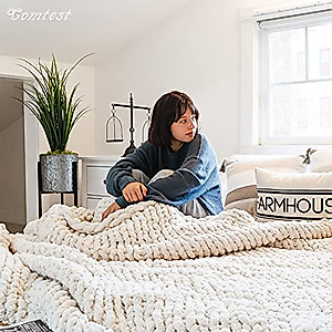 Comtest Chunky Knit Blanket Handmade Soft Throw Blanket Cozy and Warm Cable Knit Blanket for Sofa ＆Home Decor, Beige 40''x60''（Love Seat）