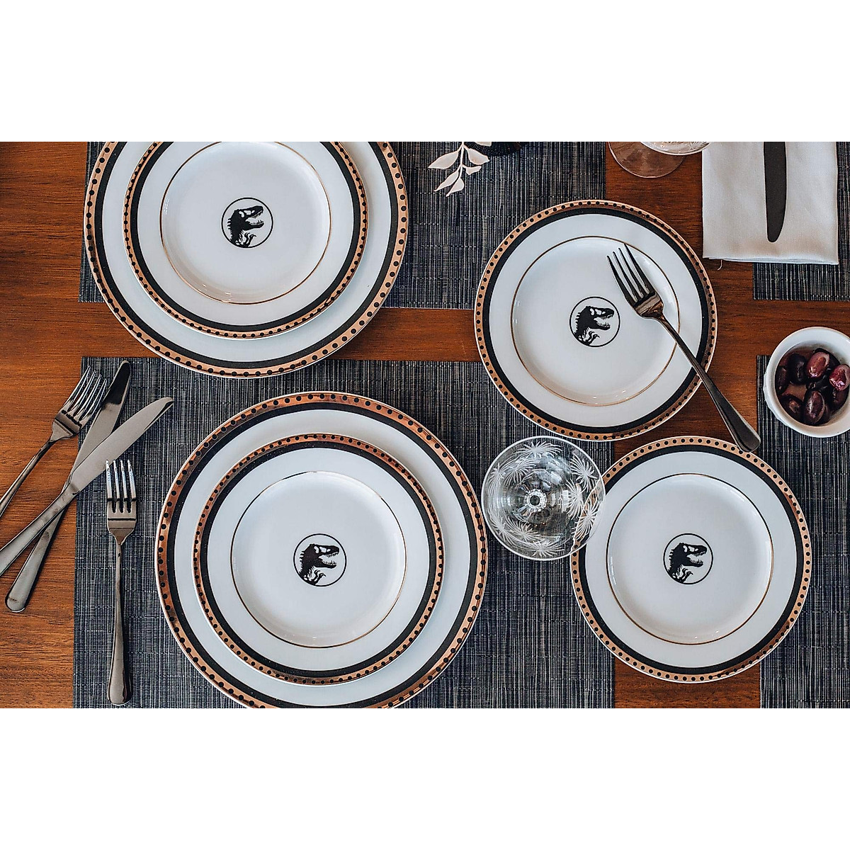 Ukonic Jurassic Park Logo 16-Piece Ceramic Dinnerware Set Replica | Movie-Authentic Dinosaur Dish Set | Includes Dinner Plates, Salad Plates, Soup Bowls, Mugs | Place Setting For 4, White