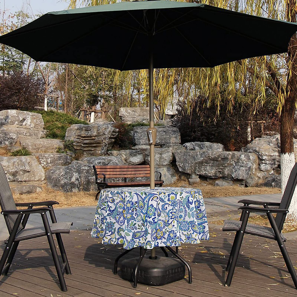 UMINEUX Outdoor Tablecloth with Umbrella Hole and Zipper, Spring/Summer Waterproof Table Cover for Picnic/BBQ/Garden(60" Round Navy&Green)