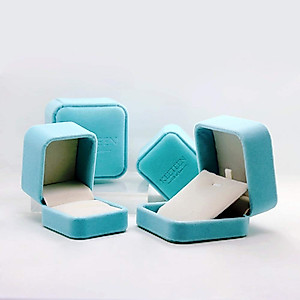 KEETEEN Colorful Life Sterling Silver Necklace with Princess Cut Pendant in Simulated Gemstones (Luxury Emerald)