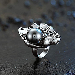 Mytys Fashion Flower Cocktail Rings for Women - Statement Jewelry Piece Perfect for Weddings, Engagements, and Gifts (lotus leaf silver, 7)